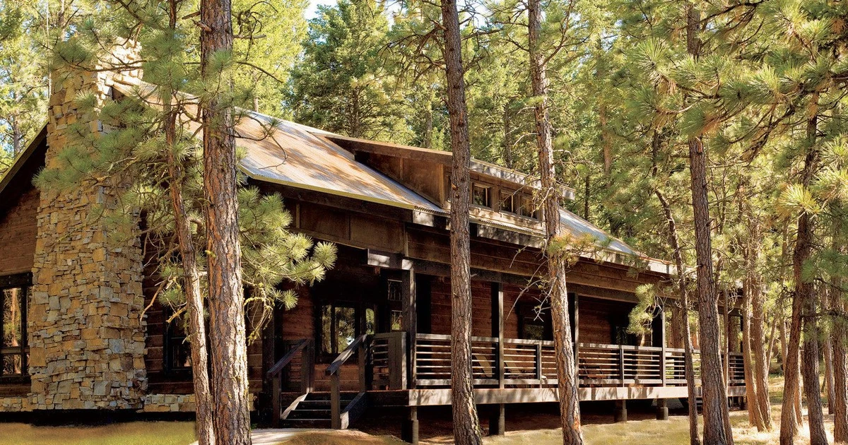 Best Dude Ranches In Montana - A Luxury Western Escape